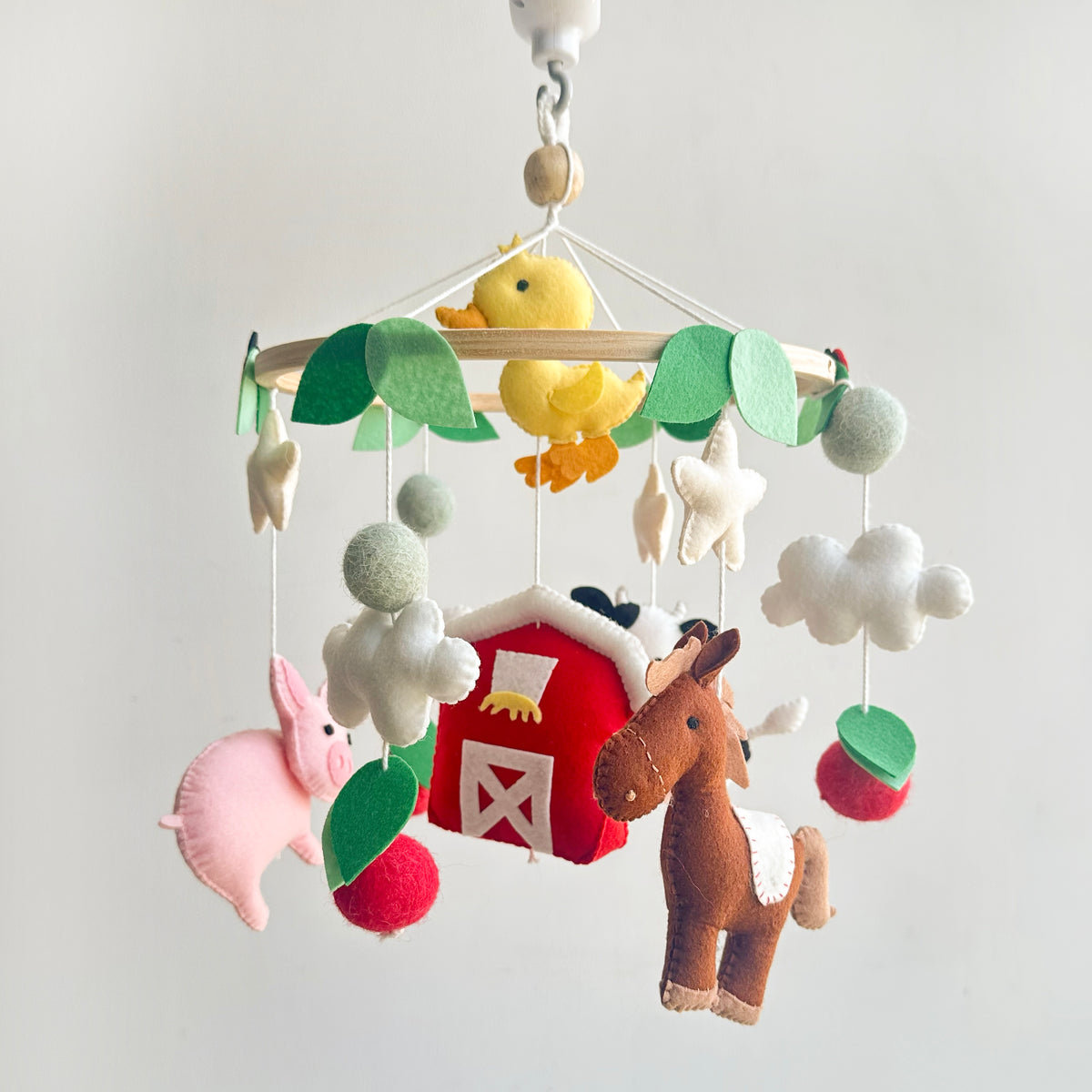 Farm Animals Baby Handmade Musical Baby Felt Cot Mobile – GWD Kids